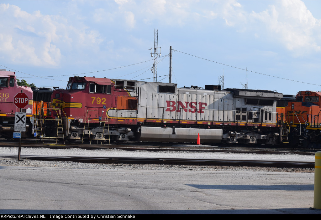 BNSF 792